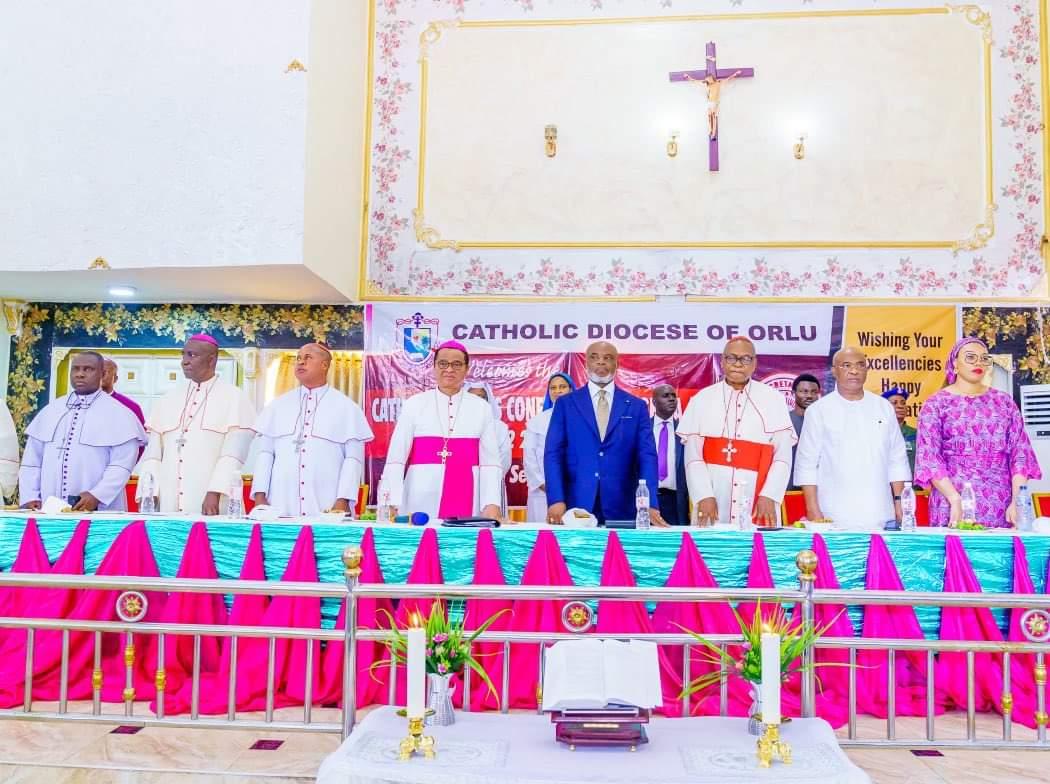 CBCN ORLU 2022: GOV. UZODIMMA, IMO FIRST LADY – H.E. CHIOMA UZODIMMA ...