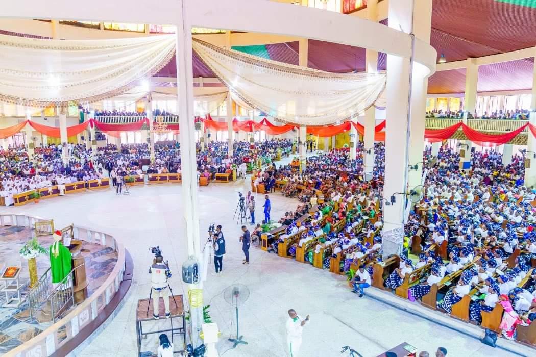 CBCN ORLU 2022: GOV. UZODIMMA, IMO FIRST LADY – H.E. CHIOMA UZODIMMA ...